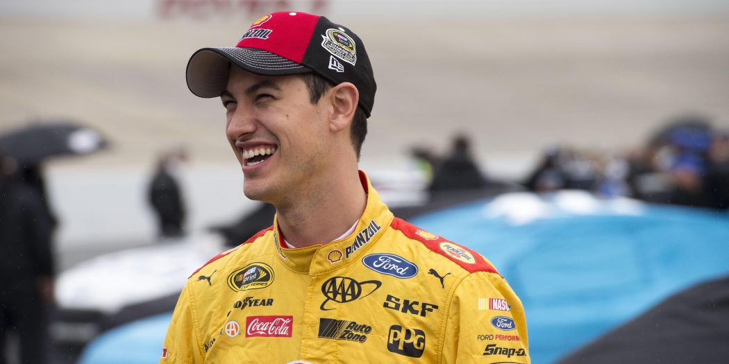 Joey Logano wins the Sprint Cup Series at Talladega; Others Eliminated ...