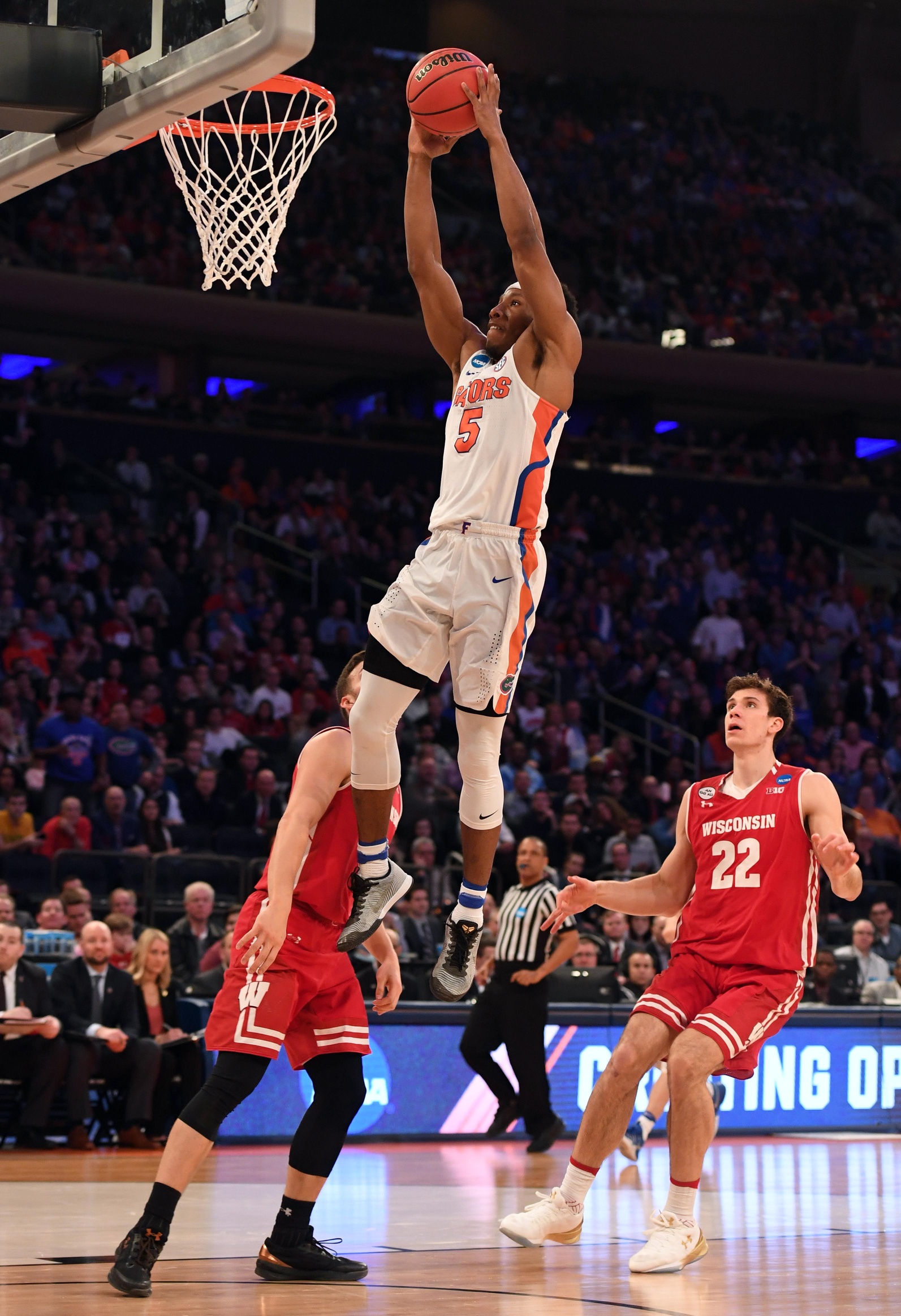 Florida Men's Basketball Primed for Big Things in 2017-18 Season - WRUF ...