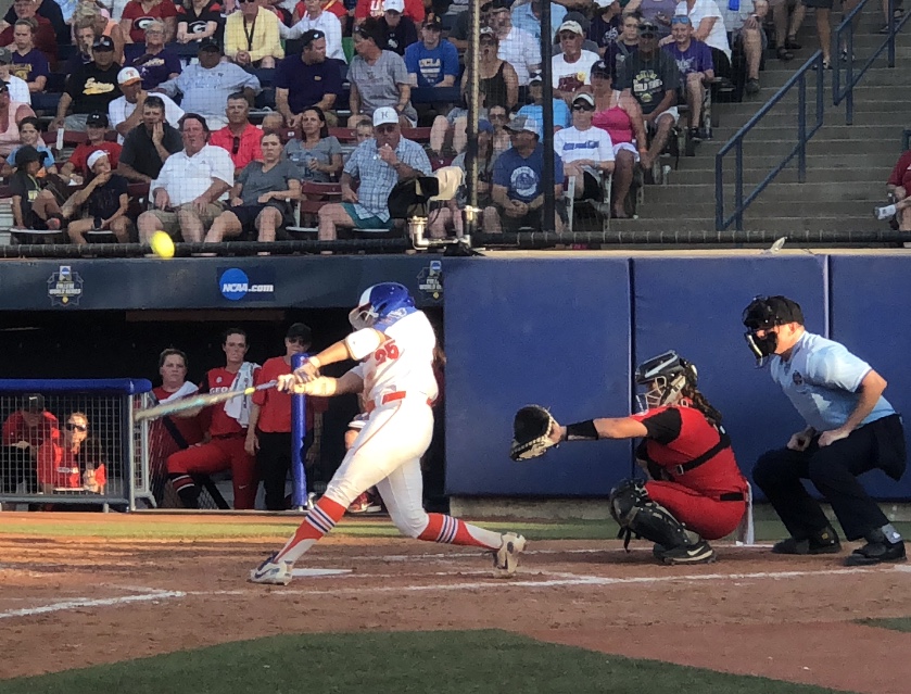 Gator Softball Run Rules Georgia In Womens College World Series Espn