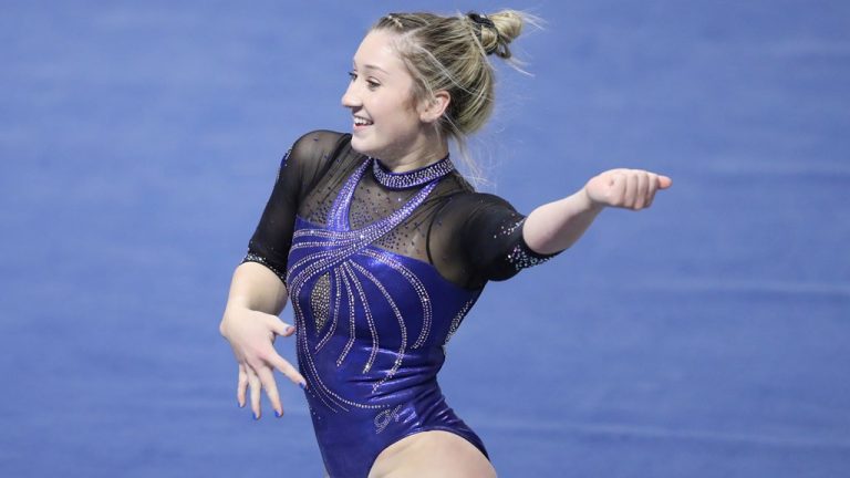 Skaggs, No. 1 Gators Get Road Win Over No. 8 Arkansas - WRUF 98.1 FM ...