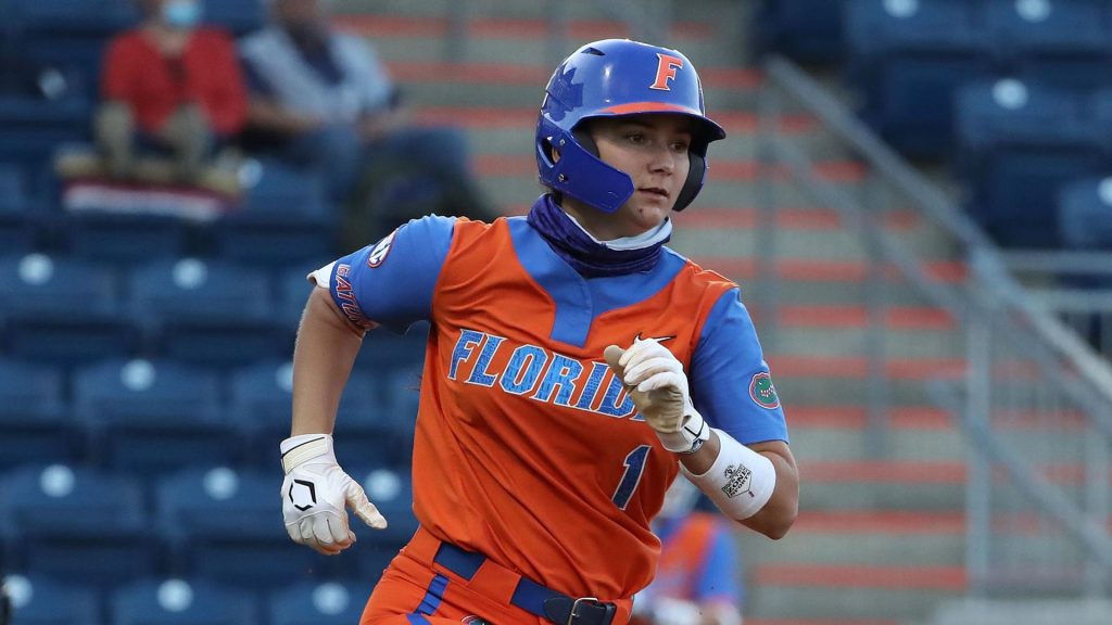 Gators Softball overpowers UNF - WRUF 98.1 FM | 850 AM | 103.7 HD2 ESPN