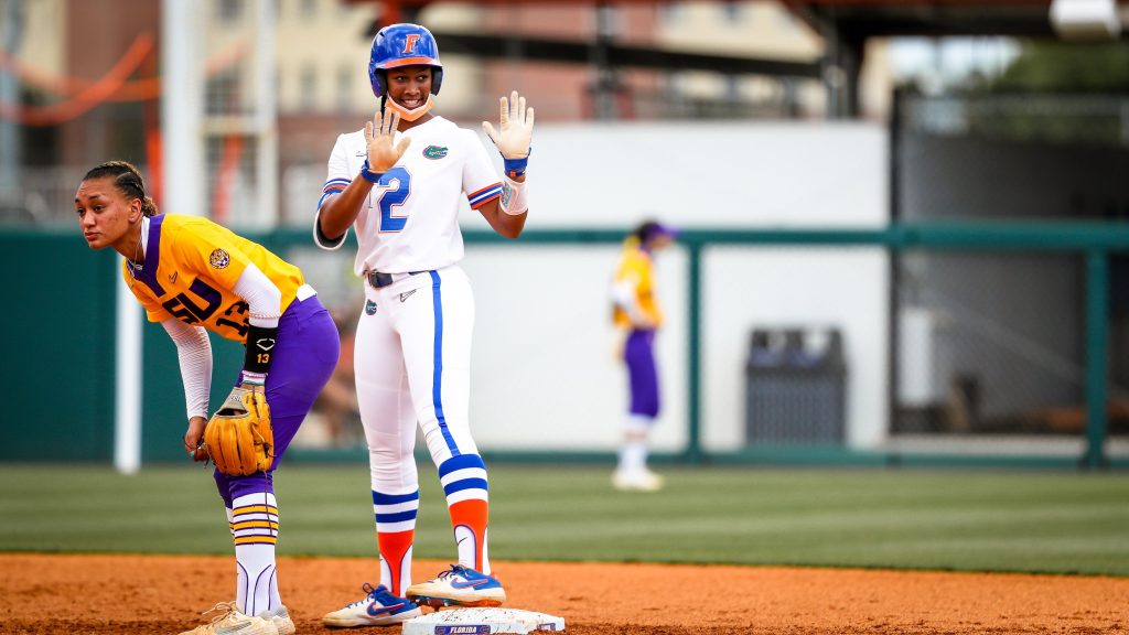 Lindsey, Hightower Power Gators Softball to Sweep – WRUF 98.1 FM | 850 ...