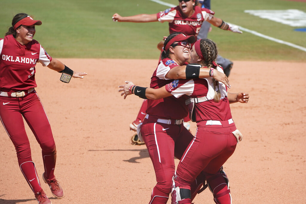 Oklahoma Beats Florida State in the Women's College World Series - WRUF ...