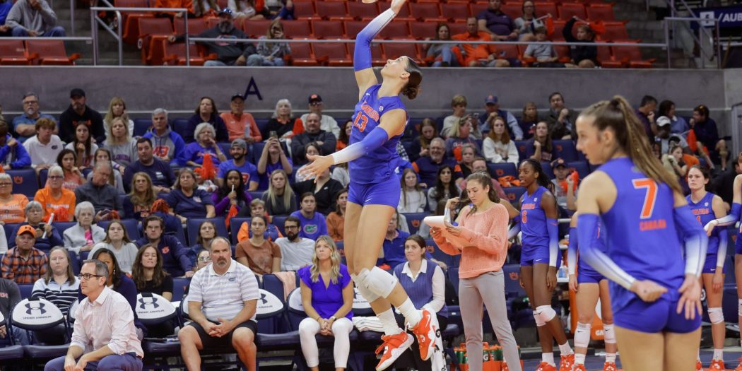 Gator Volleyball Sweeps Auburn, Takes Over First Place In SEC - ESPN 98.1 FM / 850 AM WRUF