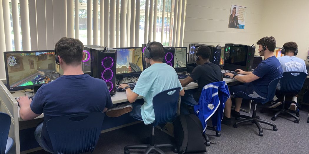 Esports is Coming to Florida Schools - ESPN 98.1 FM / 850 AM WRUF