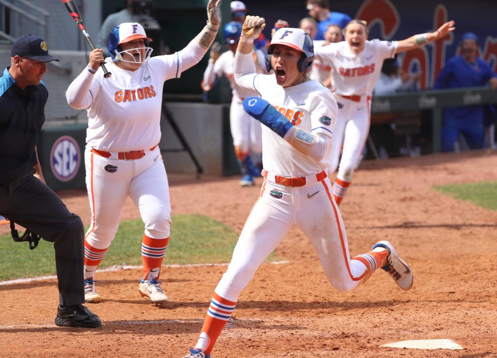 Gator Softball One-Hits Stetson in Victory - WRUF 98.1 FM | 850 AM ...