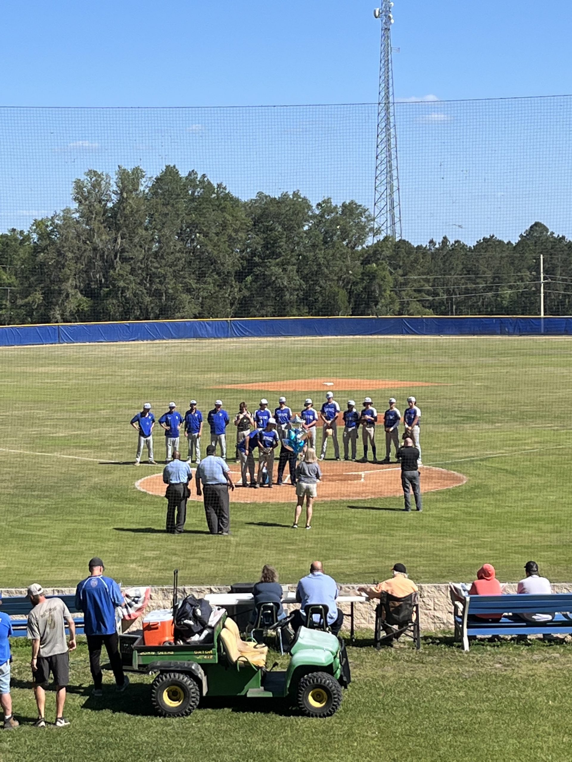 senior - ESPN 98.1 FM - 850 AM WRUF