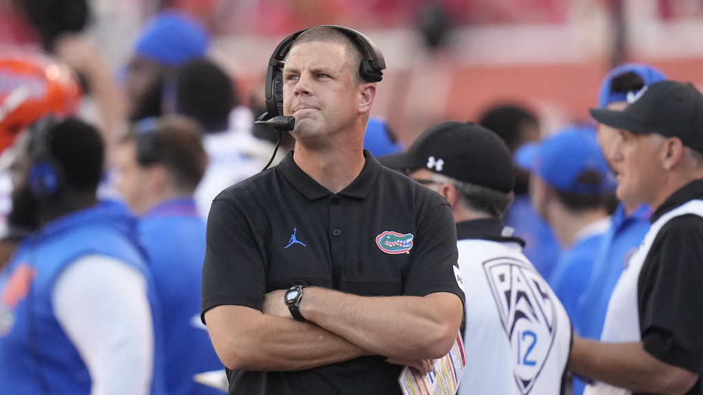 Floridas Billy Napier Looks Ahead To Homecoming Game Espn 98 1 Fm