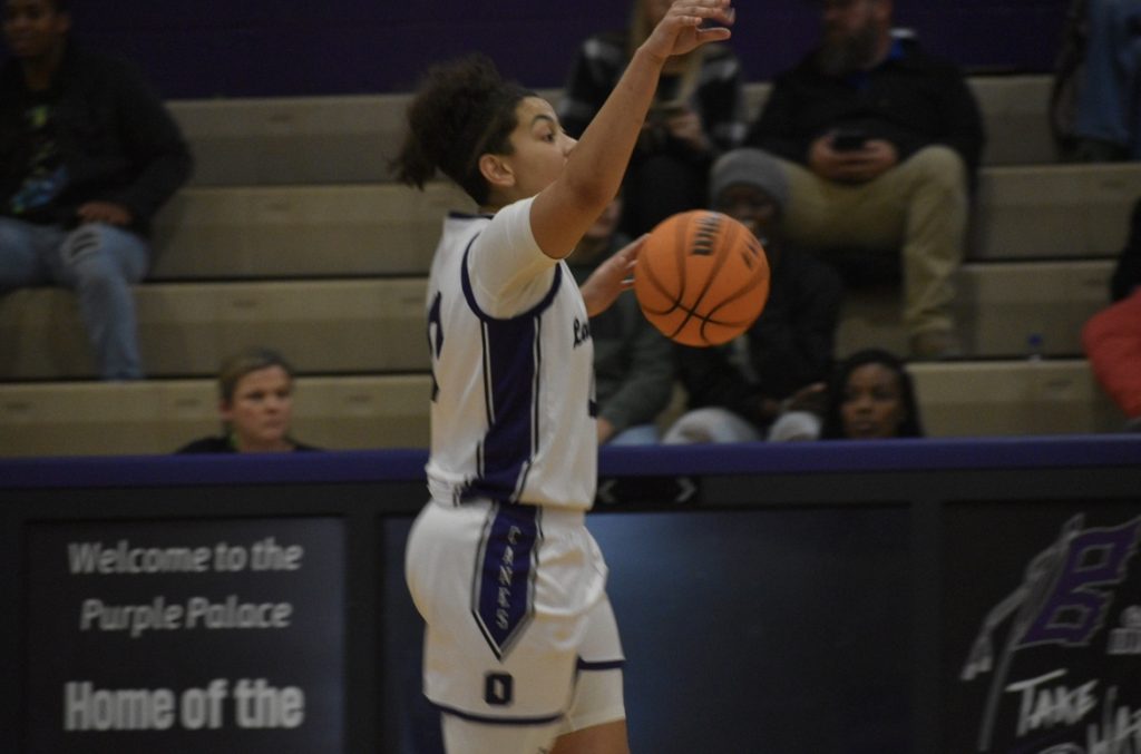 Gainesville Girls Basketball Duo Shine In Win Vs. Trenton - WRUF 98.1 ...