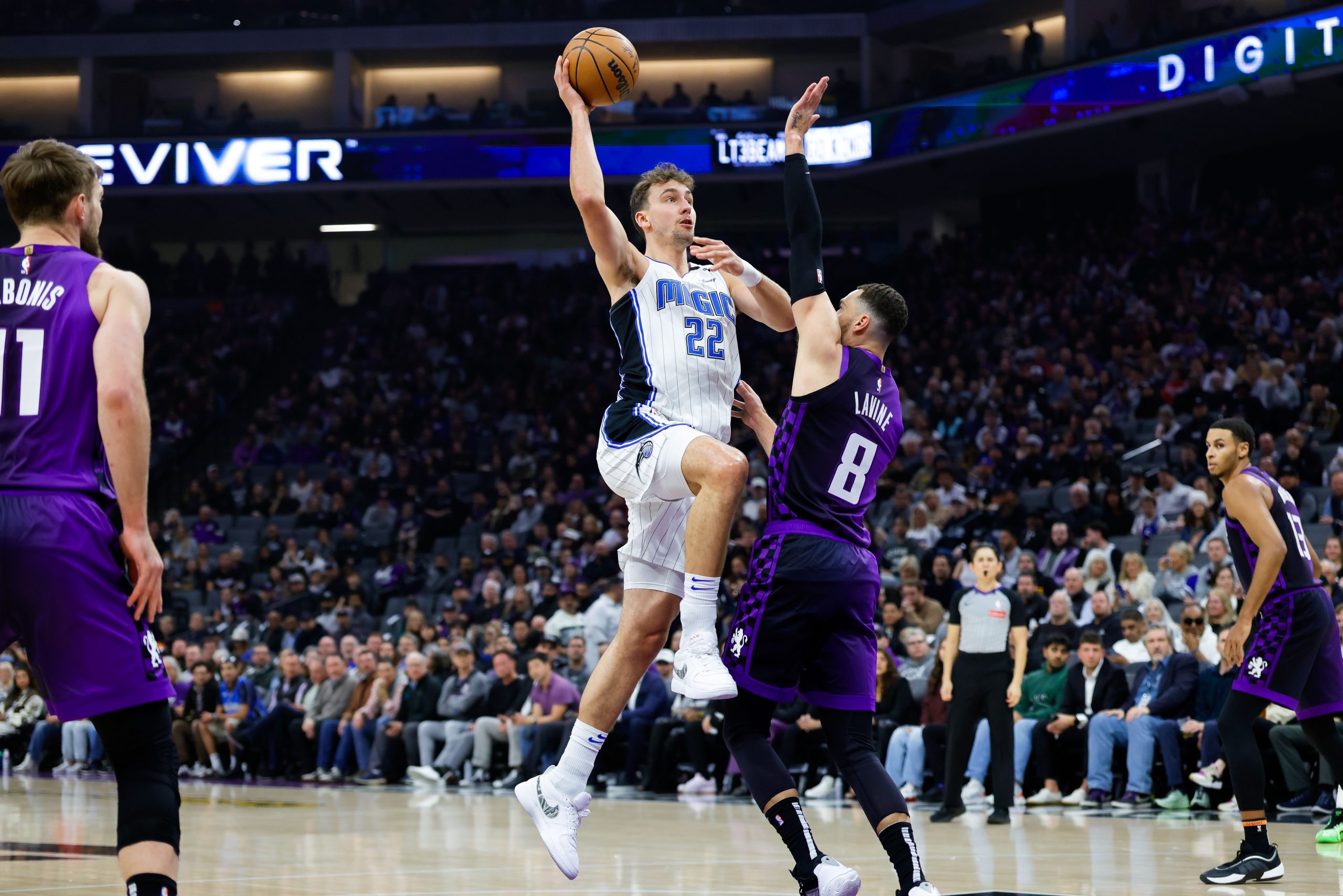 NBA: Orlando Magic at Sacramento Kings – WRUF 98.1 FM | 850 AM | 103.7 ...