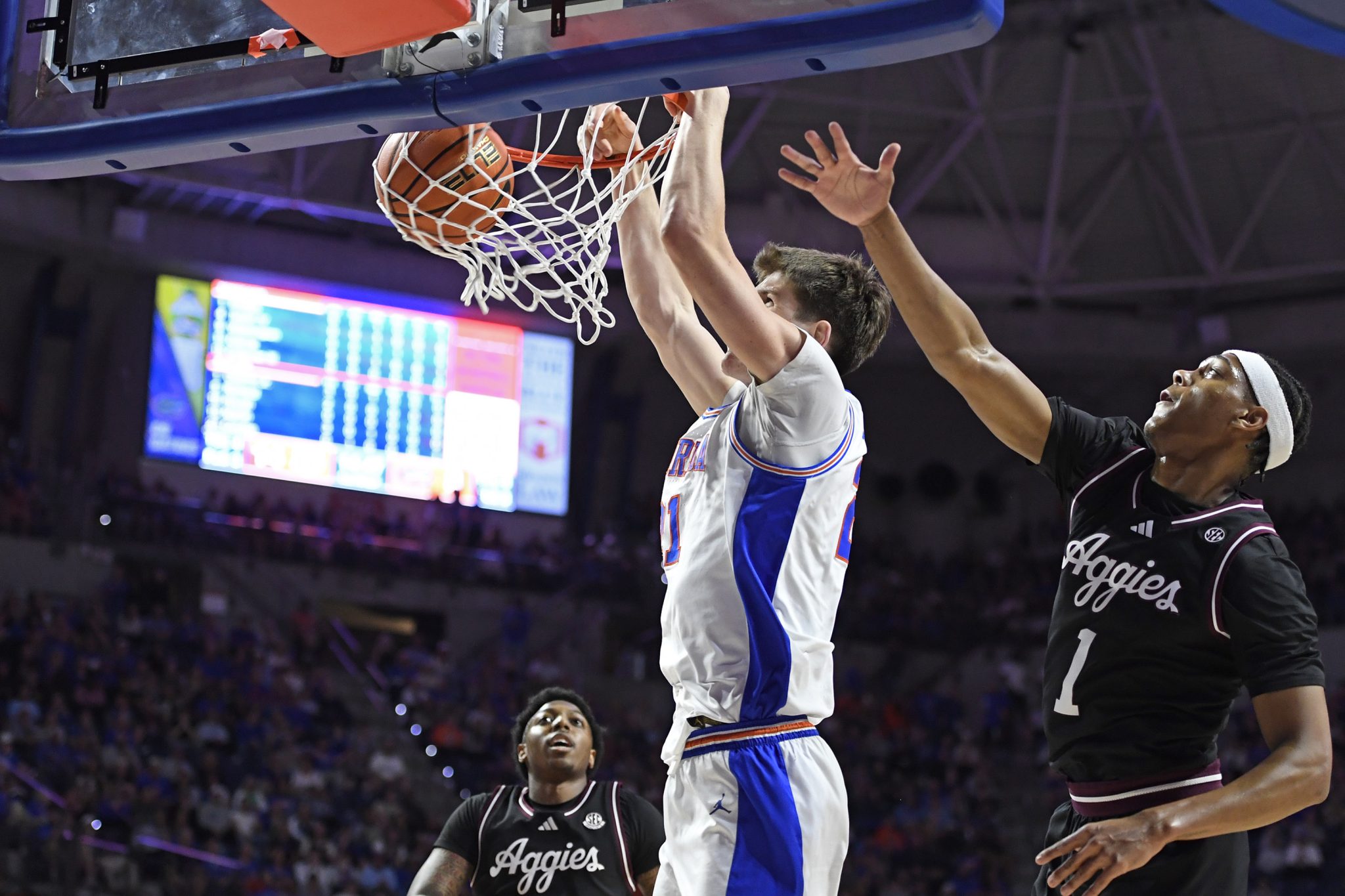 030125 UF Basketball Texas A&M ML 10 (1) – WRUF 98.1 FM | 850 AM | 103. ...