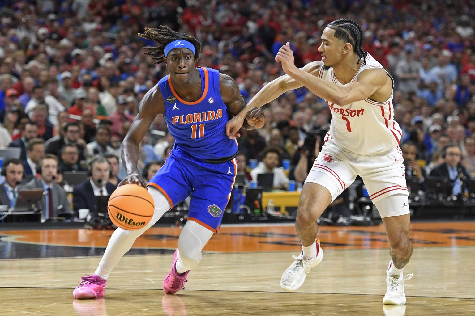 Gators Basketball Key Matchups Entering Season - WRUF 98.1 FM | 850 AM ...