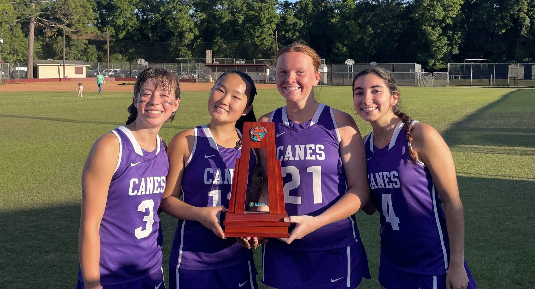 1000028518 - WRUF 98.1 FM | 850 AM | 103.7 HD2 ESPN