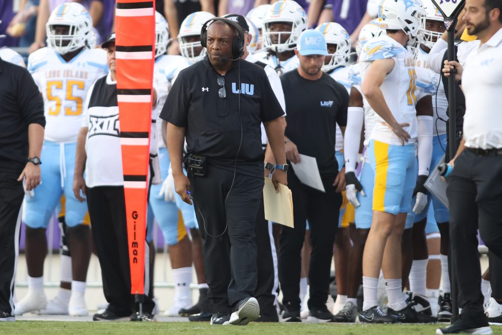 A Look at Florida's Opponent: LIU Sharks - WRUF 98.1 FM | 850 AM | 103. ...