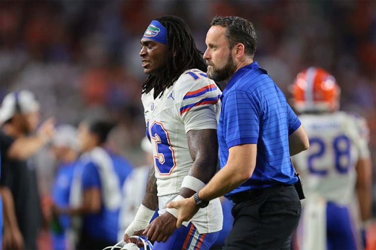 Gates is out with a shoulder injury - WRUF 98.1 FM | 850 AM | 103.7 HD2 ...