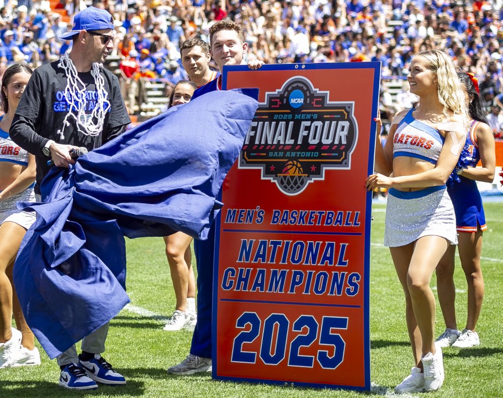 041225 UF Mens Basketball Celebration 01 - WRUF 98.1 FM | 850 AM | 103. ...