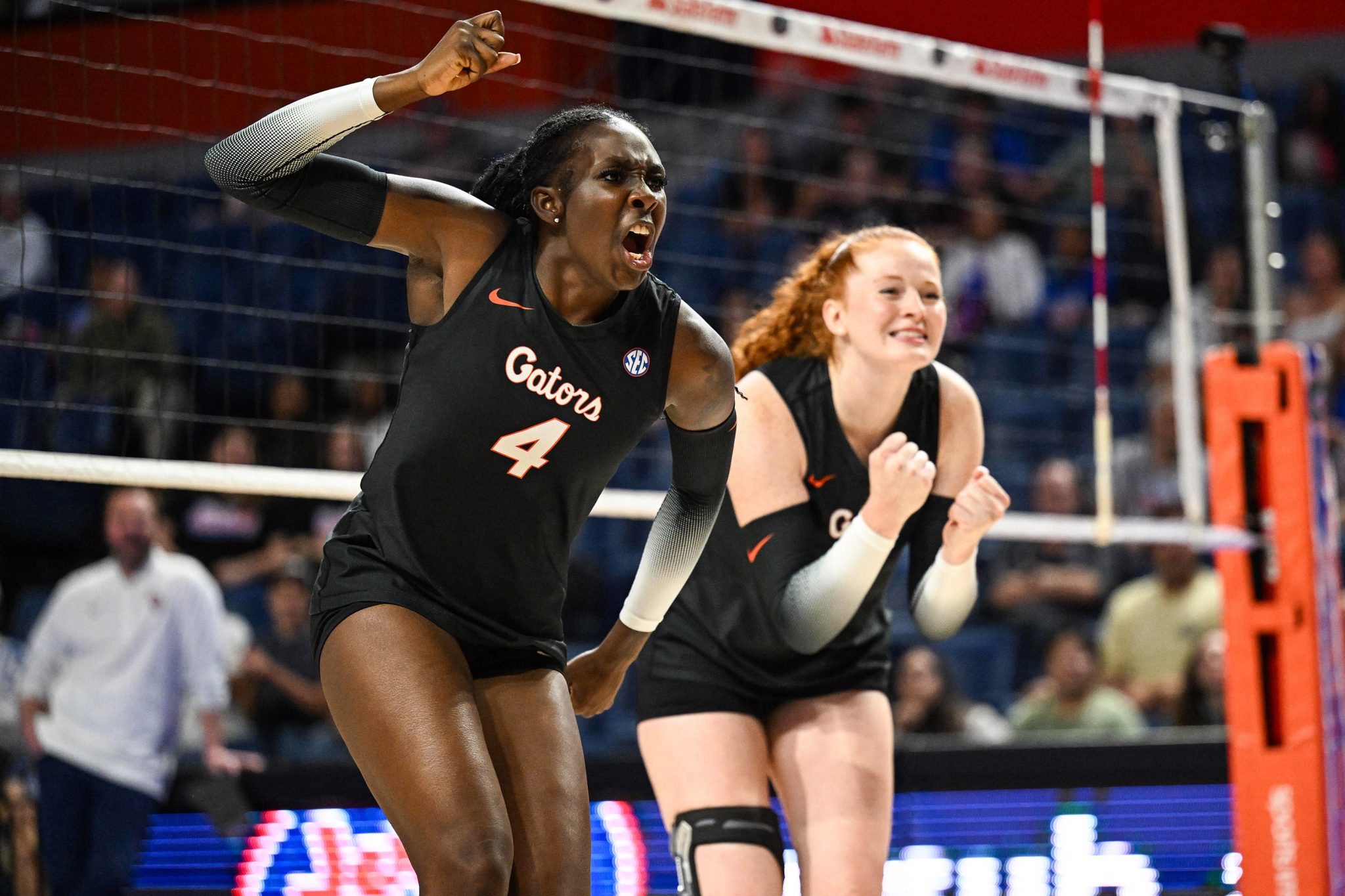 Sunday Sweep By Gators Volleyball Against Arkansas - WRUF 98.1 FM | 850 ...