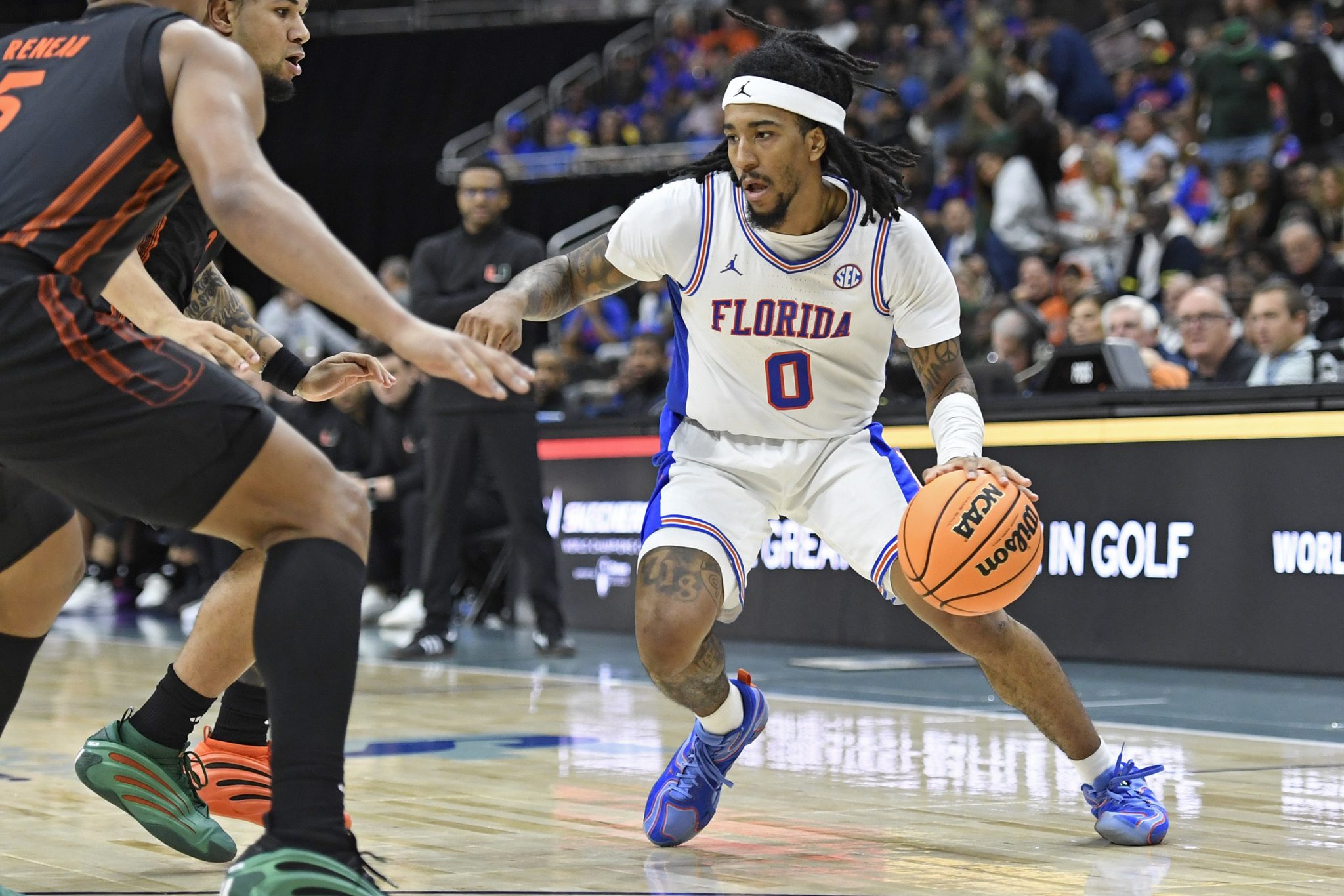 Gators Basketball Holds No. 10 Spot in Latest AP Top 25 Ranking - WRUF ...
