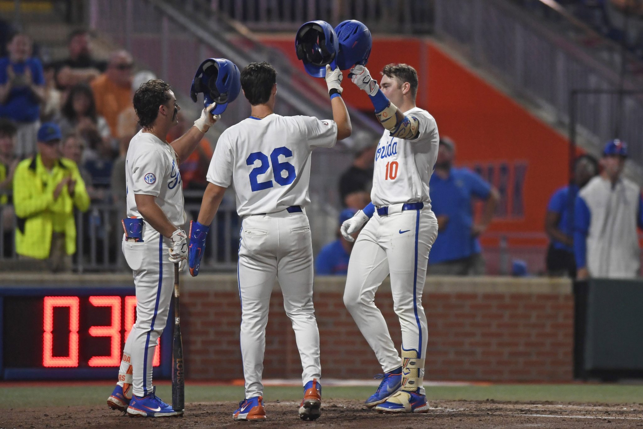 No.10 Florida Baseball Wins Another Series At No. 17 Miami – WRUF 98.1 ...