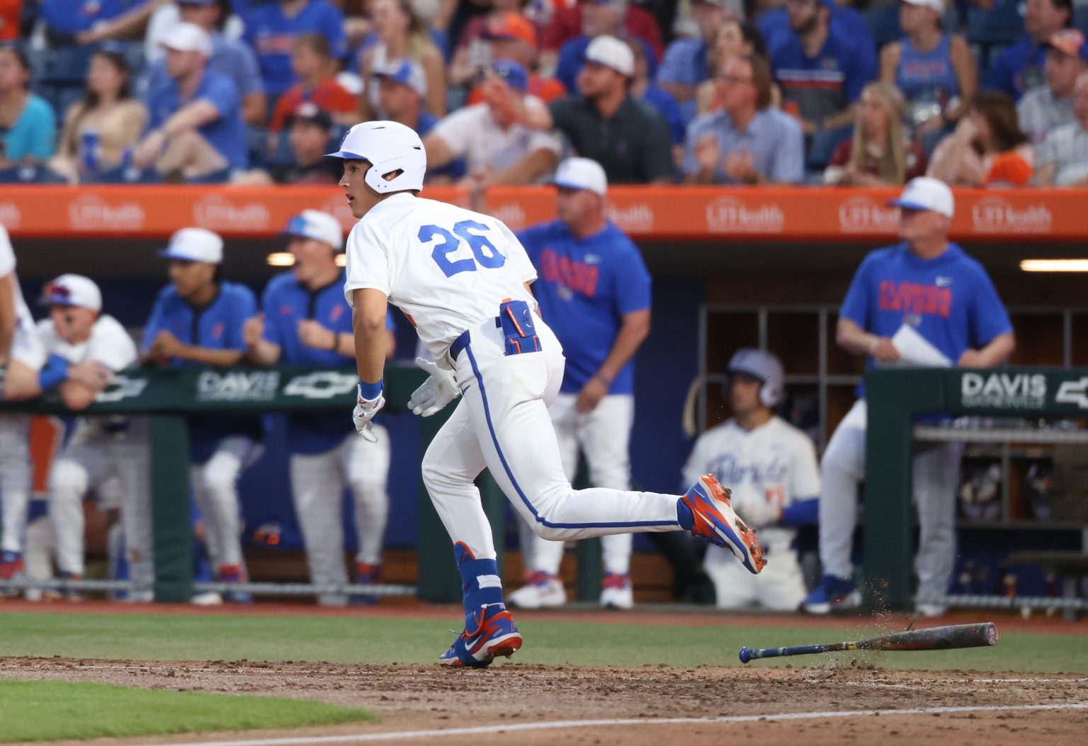Extra Cash: Strayer Leads Florida Baseball Against South Carolina in 10 ...
