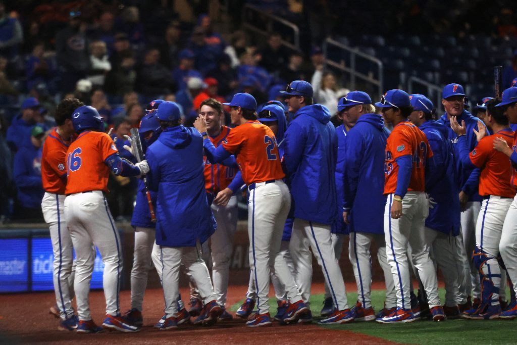 Baseball Takeaways: Roll Through Ranked Teams has Gators Back in Top 25 ...